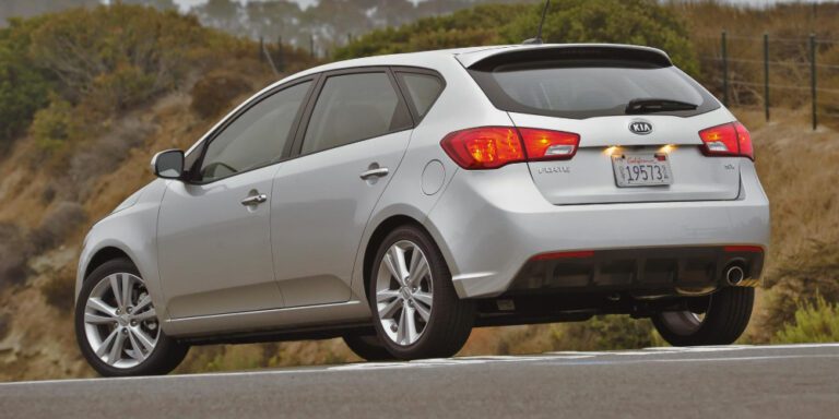 Check Engine Light on Kia Forte | Kia Check Engine Light